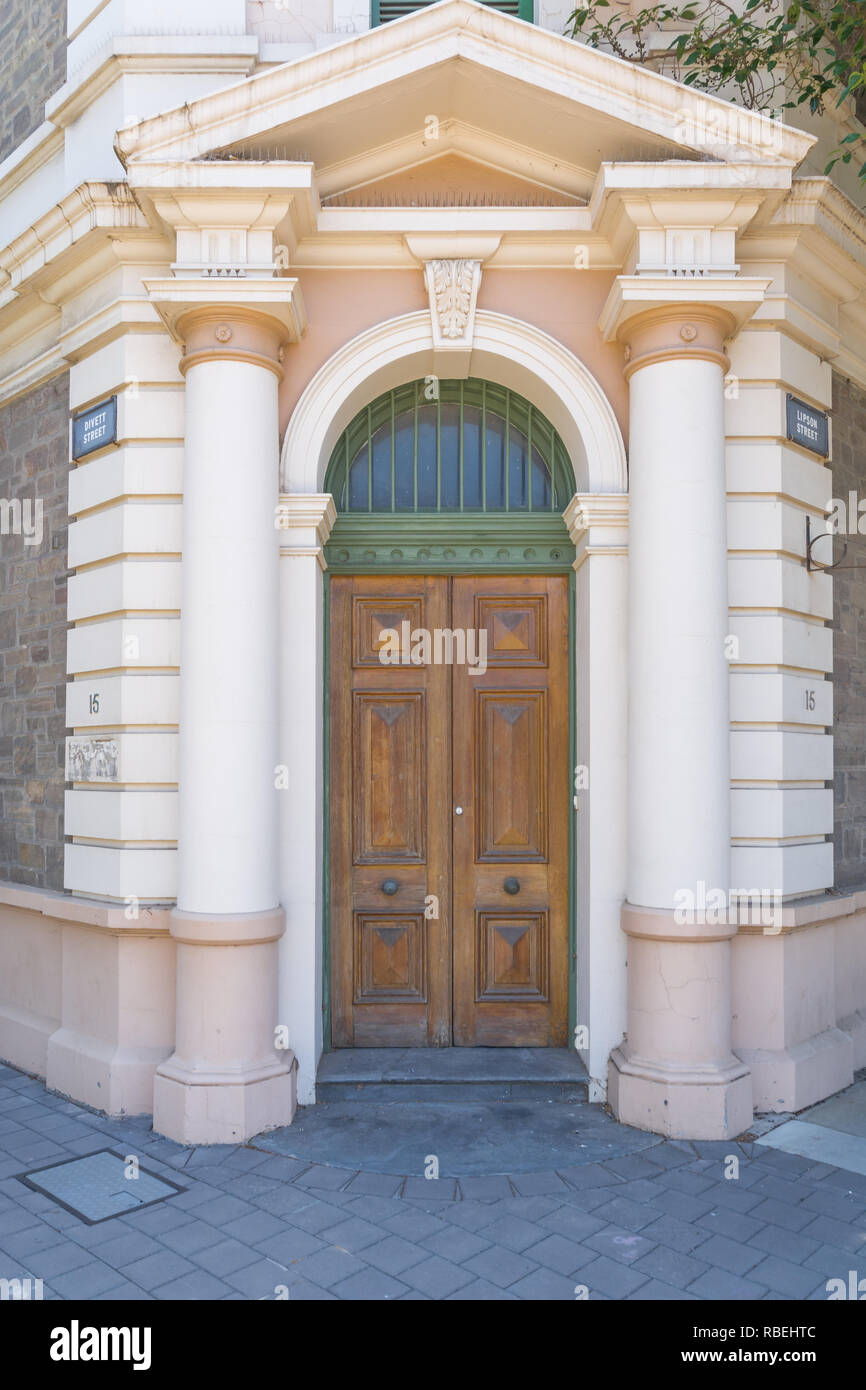 1800's building architecture hi-res stock photography and images - Alamy
