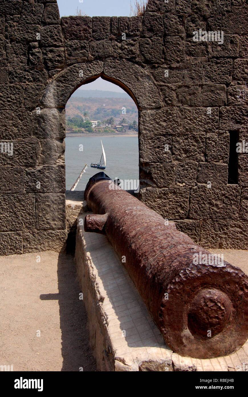 Canon at Murud Janjira Fort, Maharashtra, India Stock Photo - Alamy