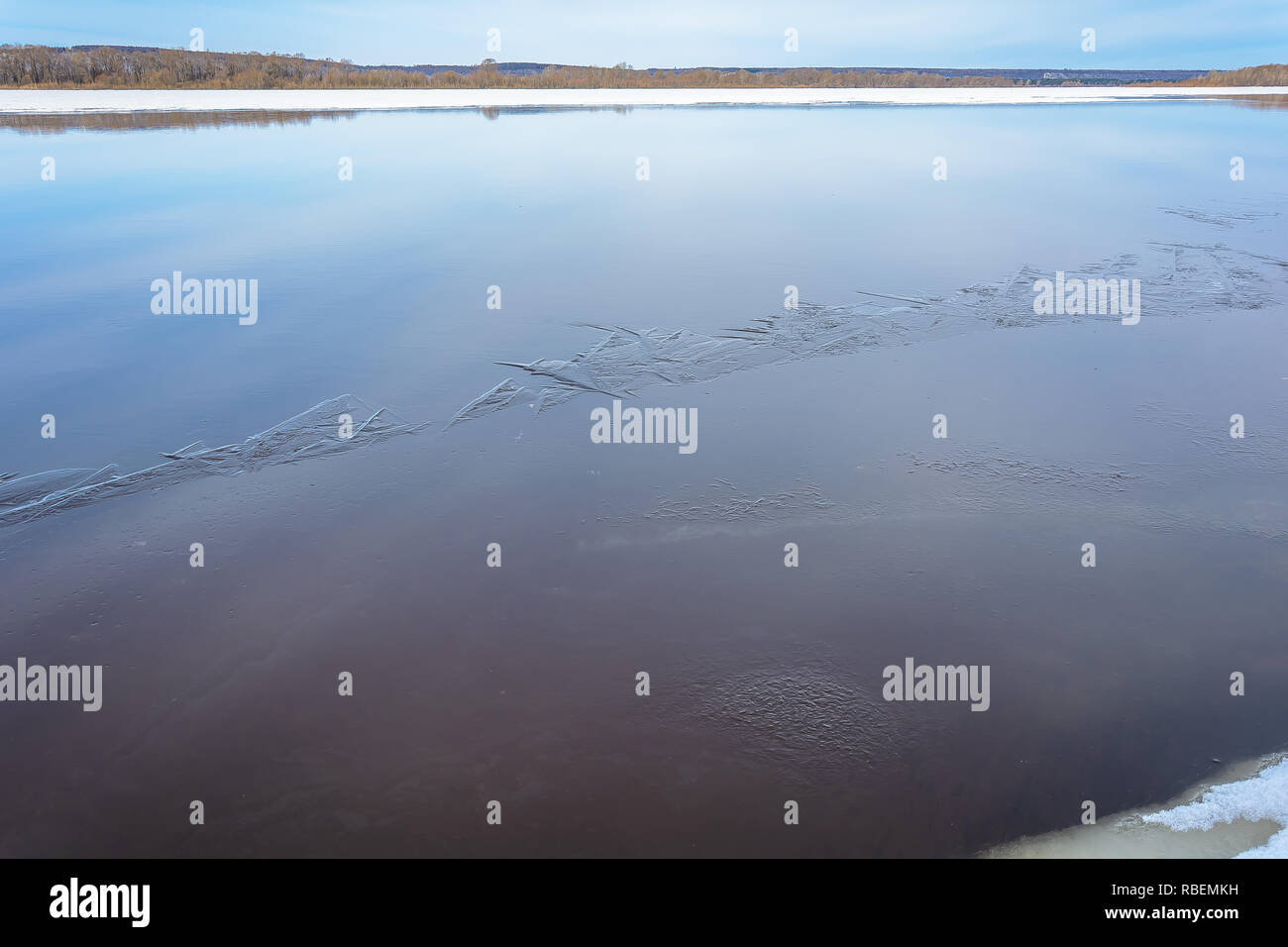 Thin layer of ice hi-res stock photography and images - Alamy