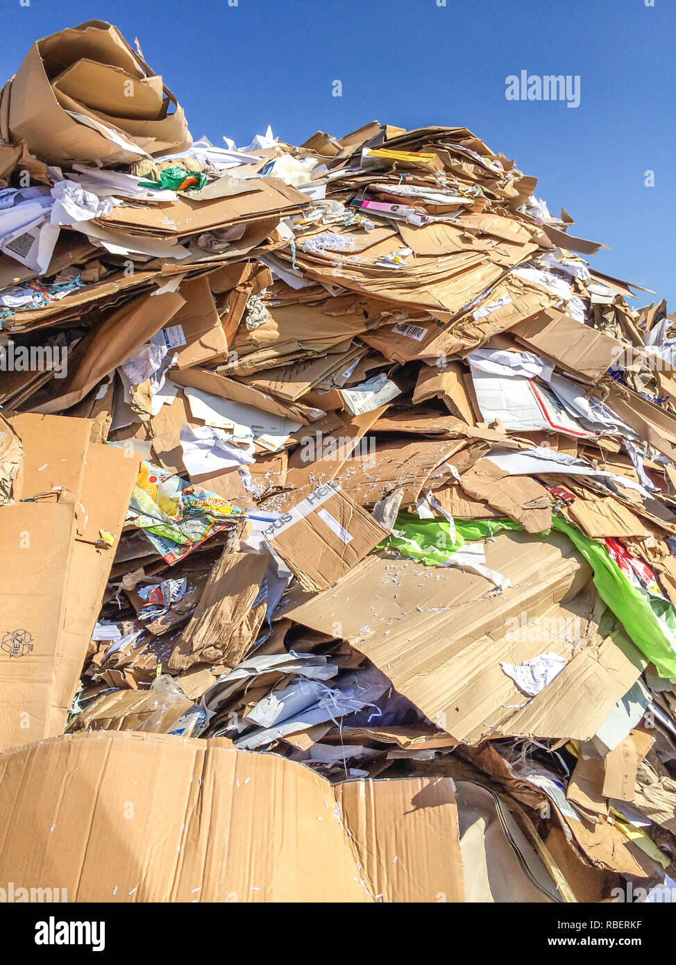 Waste paper stock hi-res stock photography and images - Alamy