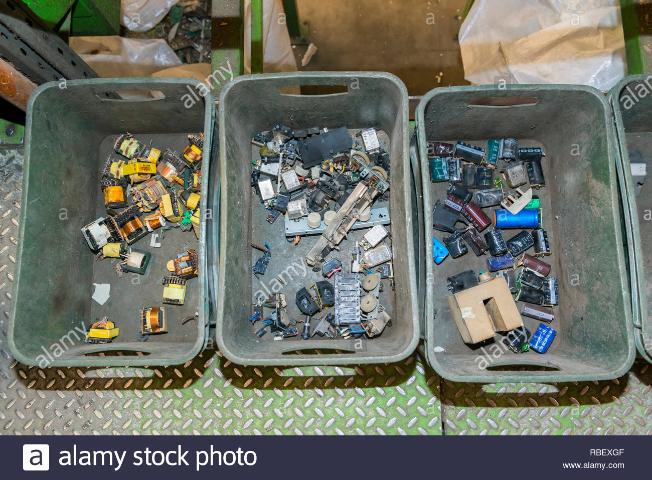 Electronic Scrap Recycling High Resolution Stock Photography and Images ...