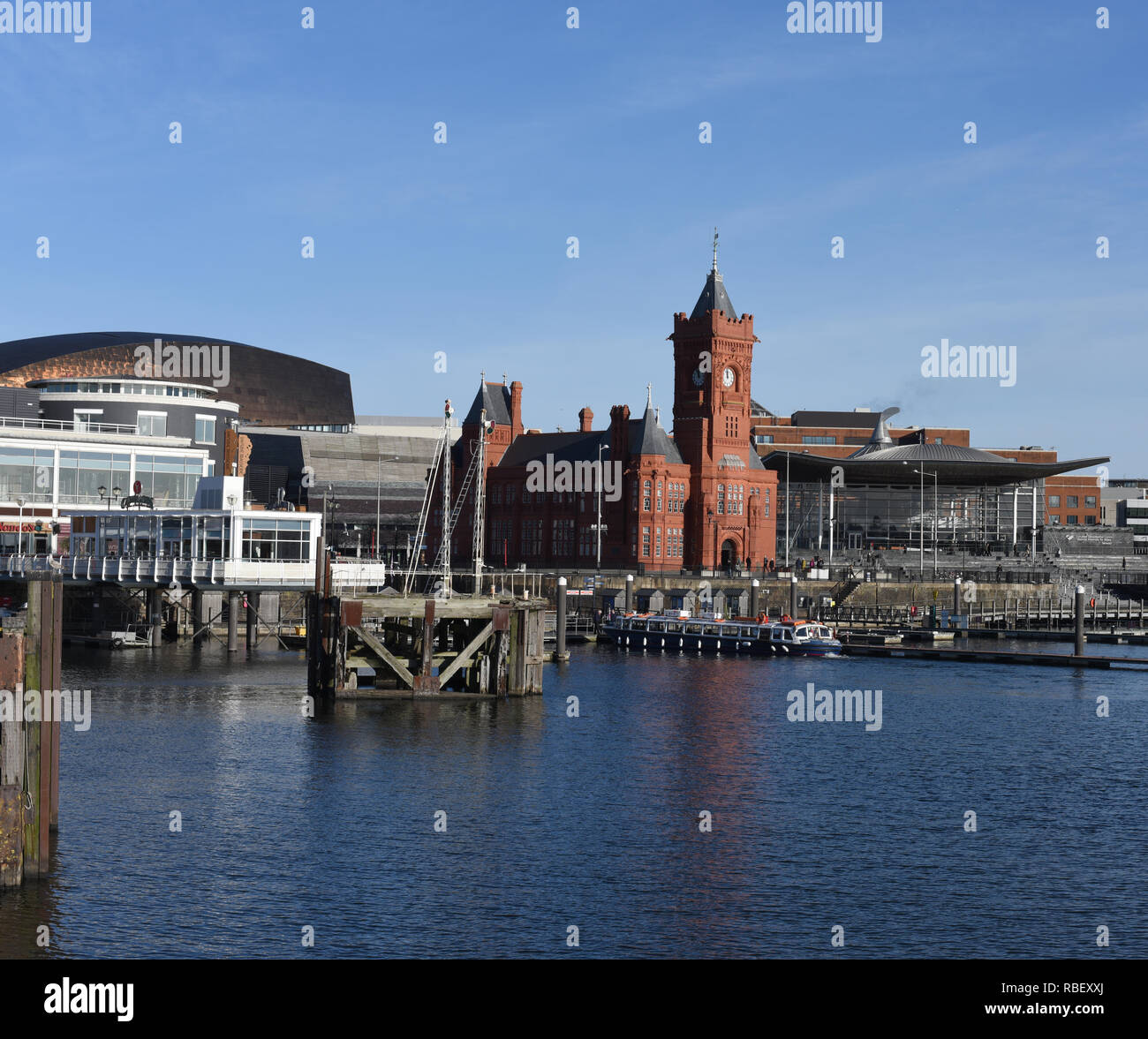 Pier Head Building in Cardiff Bay number Stock Photo - Alamy