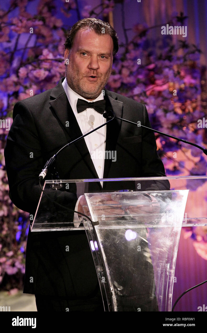 NEW YORK, NY - APRIL 17: Bryn Terfel attends the Sixth Annual Opera ...