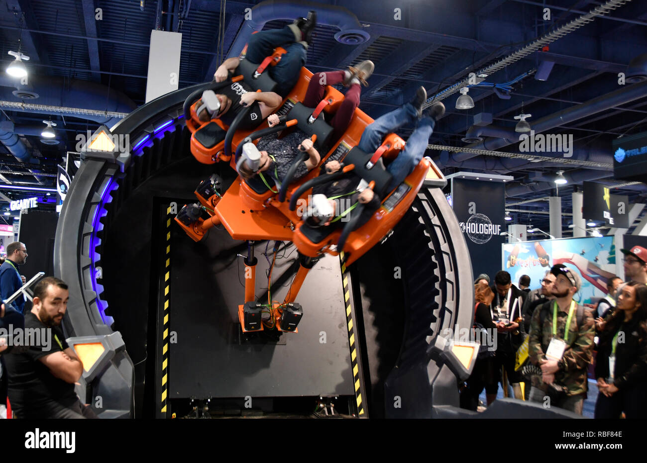 Vr 51 hi-res stock photography and images - Alamy