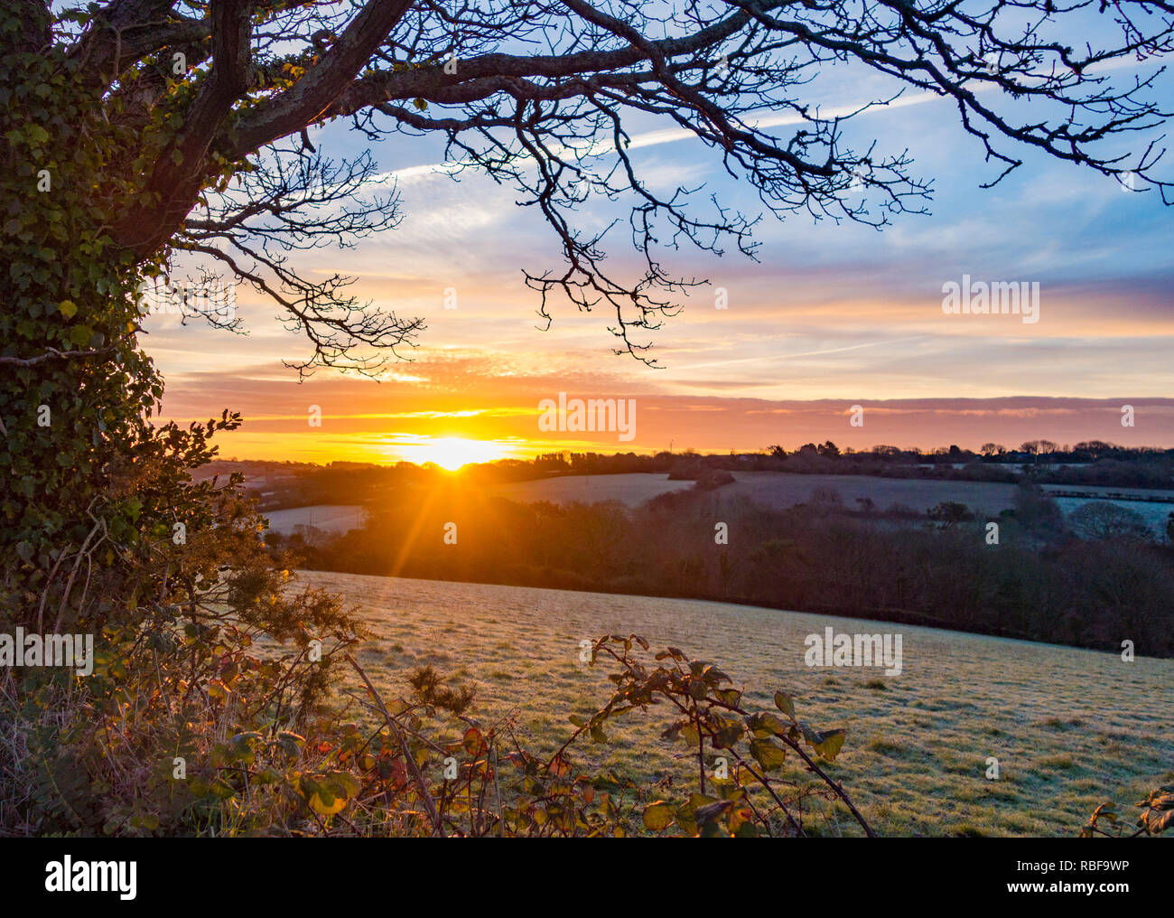 Rural winter sunrise hi-res stock photography and images - Alamy