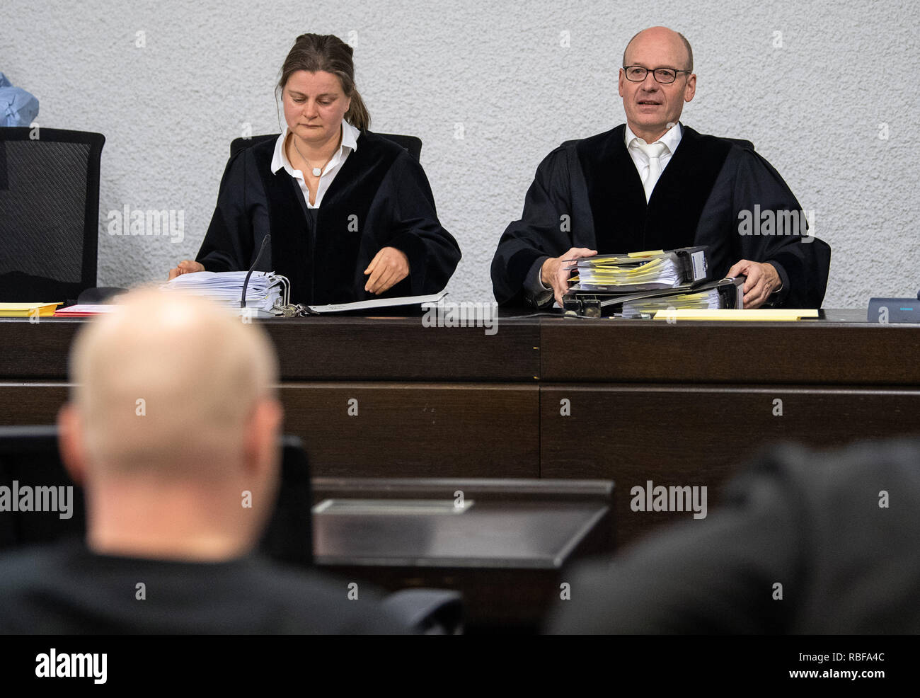 Judge sitting at bench hi-res stock photography and images - Alamy