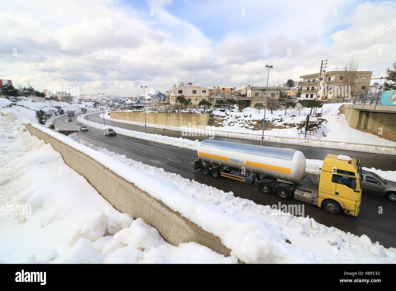 Beirut, Lebanon. 10th Jan, 2019. Cars on the Beirut Damascus highway ...