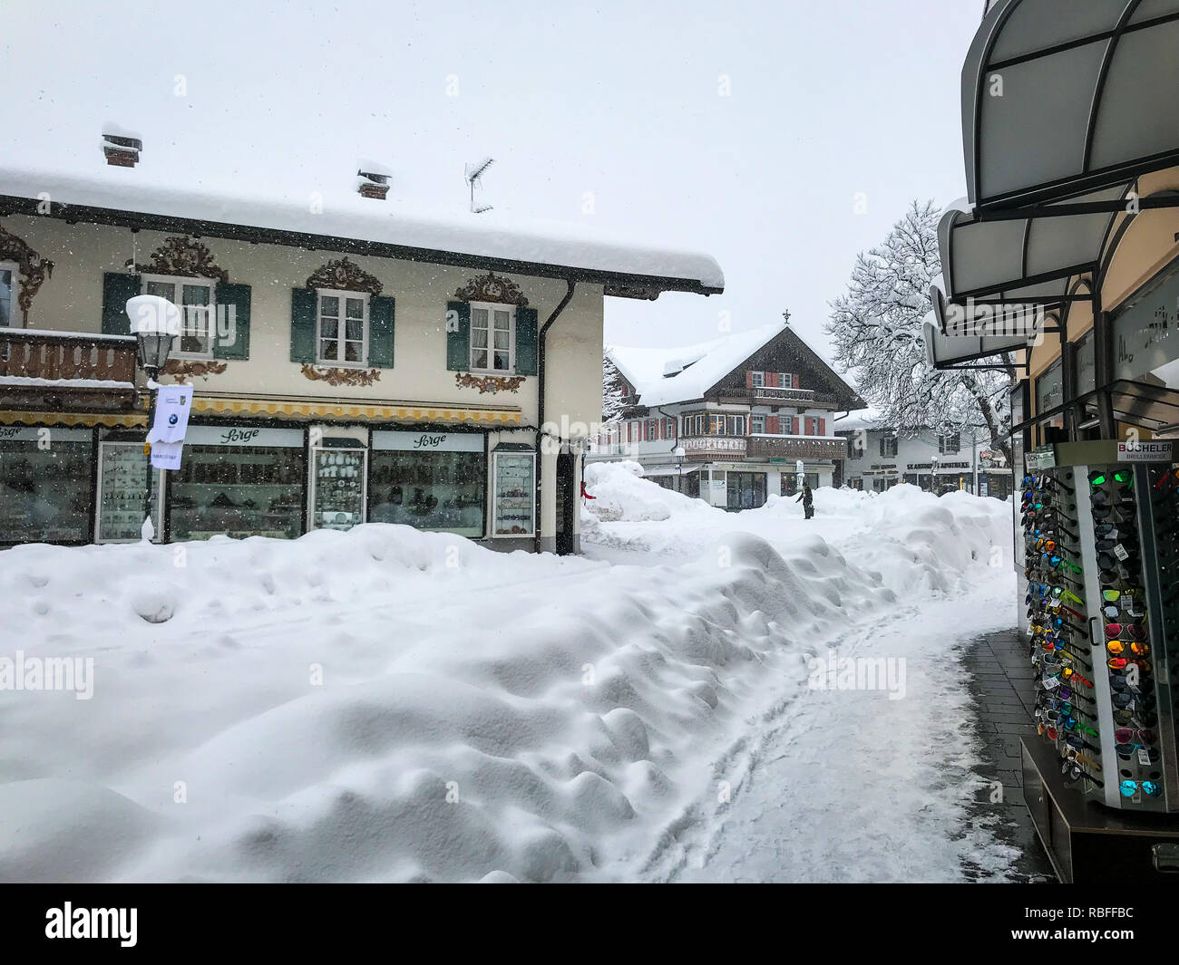 Isolated heaps of snow hi-res stock photography and images - Alamy