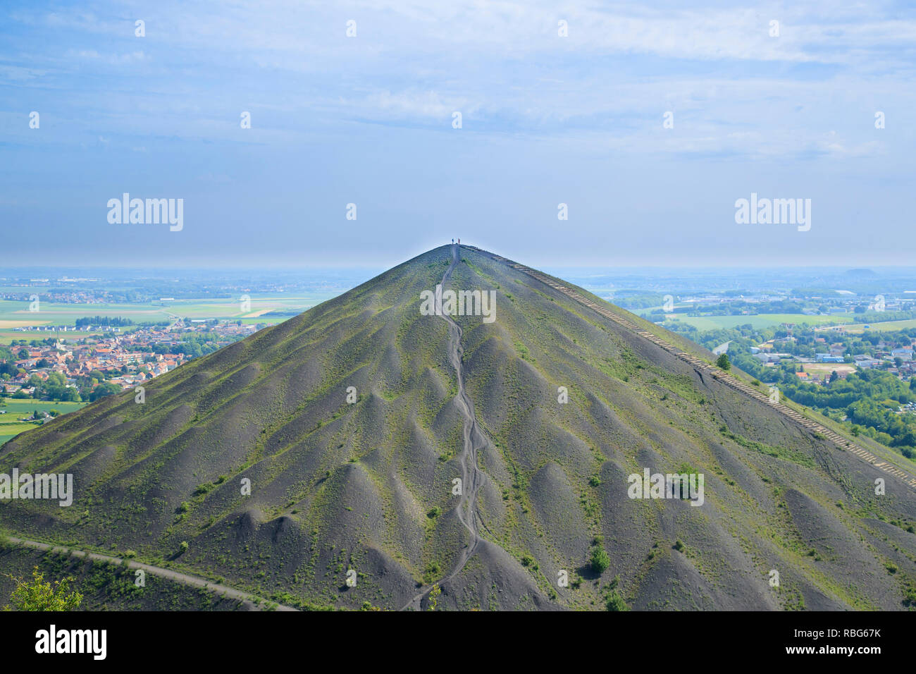Slag heap hi-res stock photography and images - Alamy