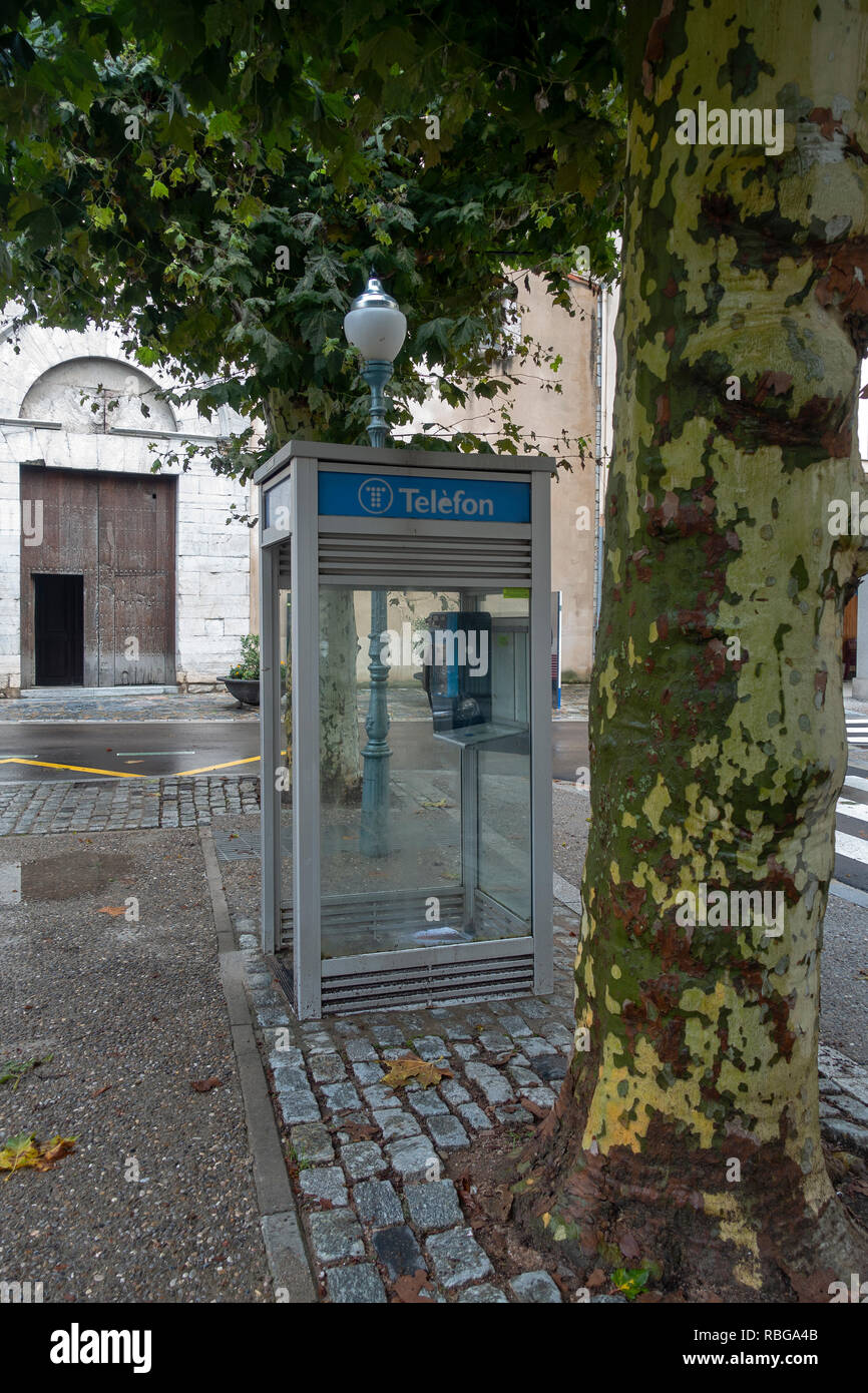 Cabina hi-res stock photography and images - Alamy