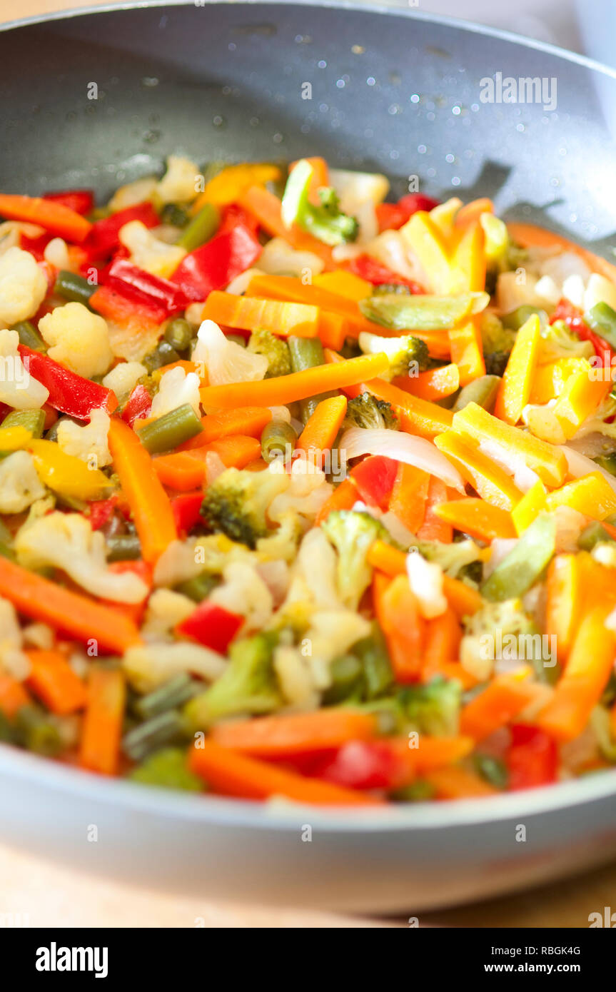 Mixed Vegetables Cooked Stock Photo - Alamy