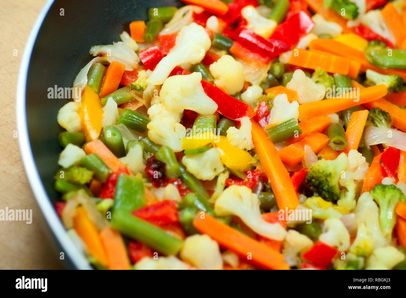 Mixed Vegetables Cooked Stock Photo - Alamy