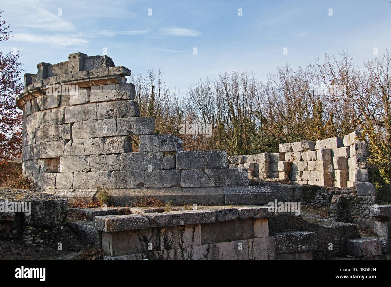 archaeological site of Carsulae, mausoleum, funerary monument Stock ...