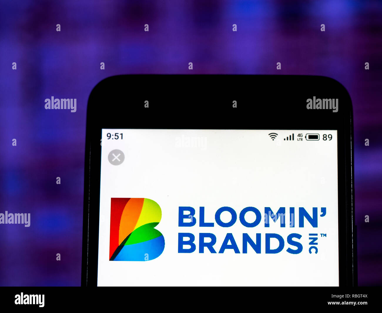 Bloomin brands logo hi-res stock photography and images - Alamy