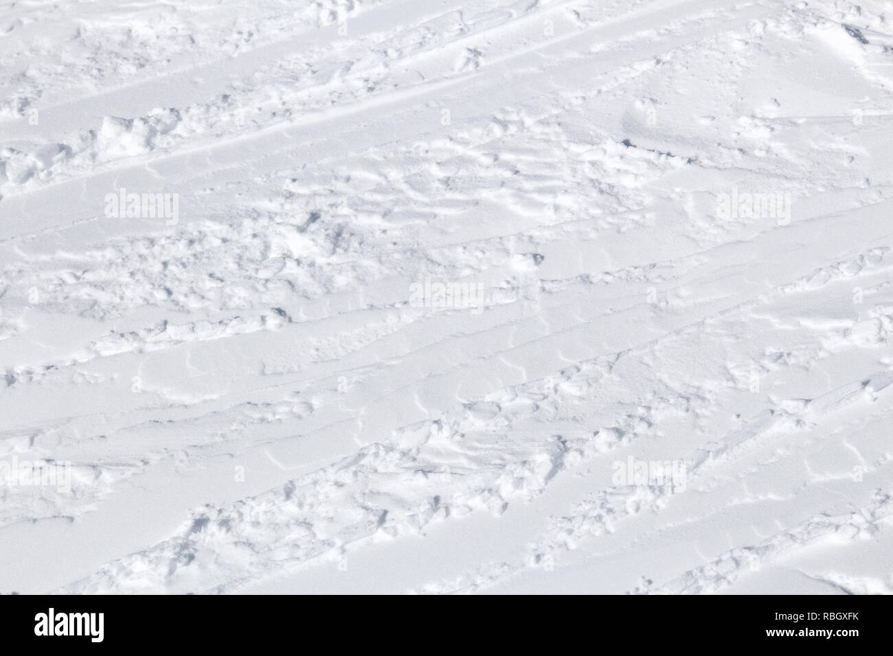 Ski slope snow background - white winter backdrop Stock Photo - Alamy