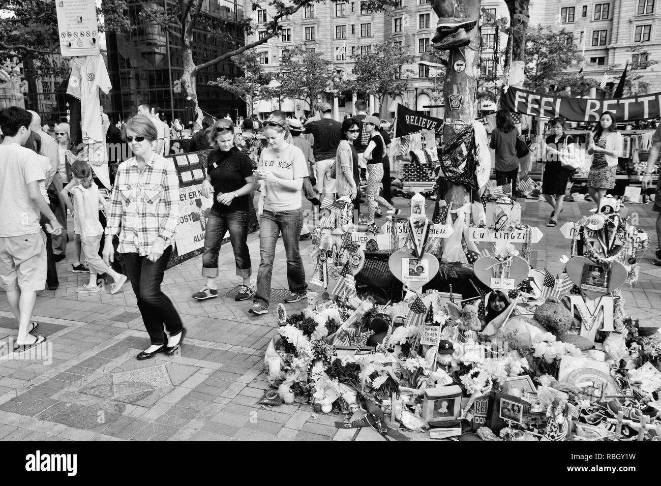 BOSTON, USA - JUNE 8, 2013: People commemorate bombing victims in ...