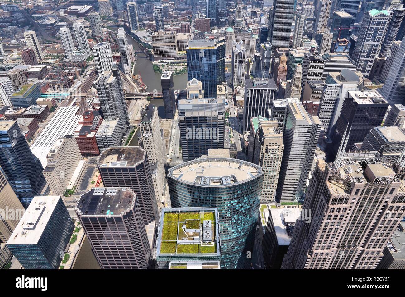 Aerial view chicago river north hi-res stock photography and images - Alamy