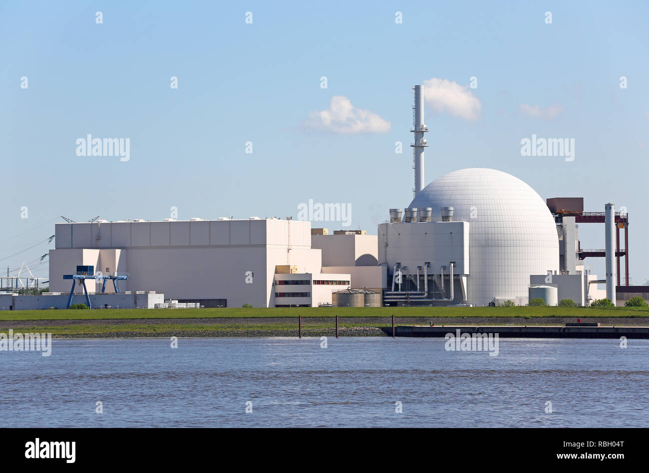 Nuclear power station hi-res stock photography and images - Alamy
