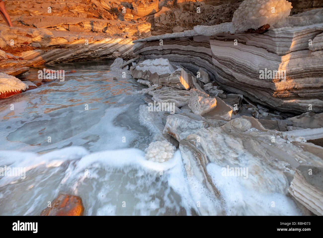 Layers of sandstone strata hi-res stock photography and images - Alamy