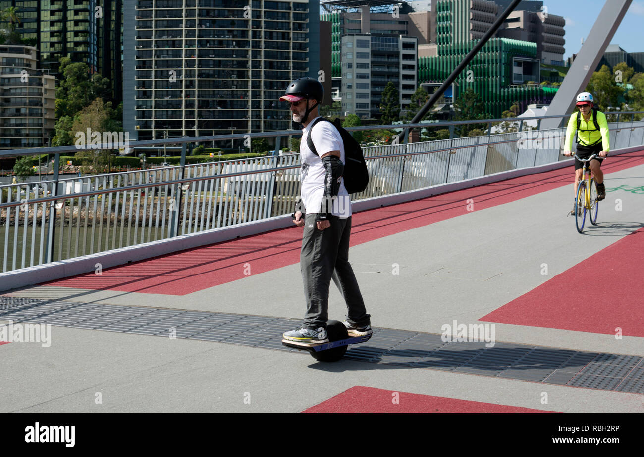 Man riding a skateboard hi-res stock photography and images - Alamy