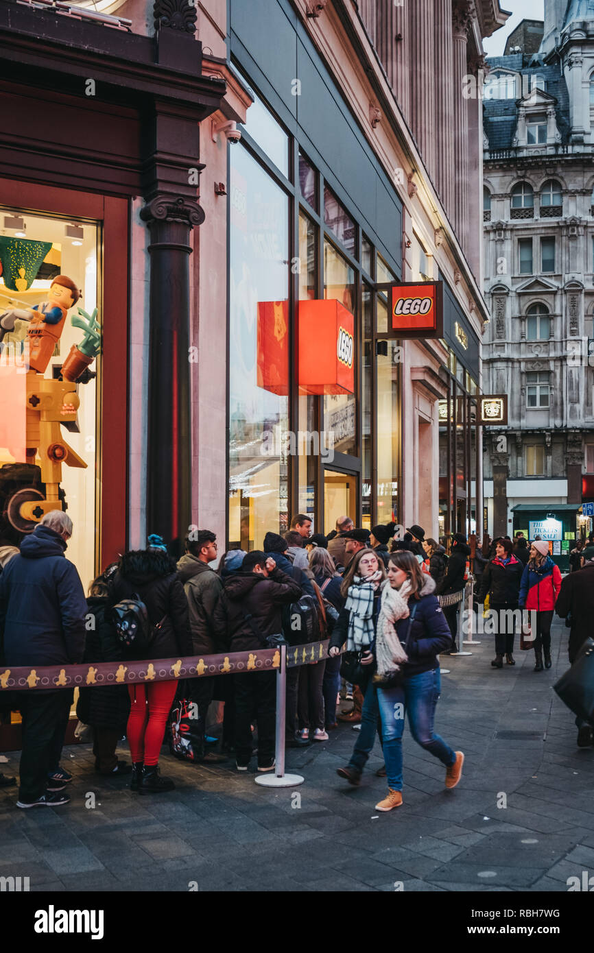 London, UK - January 8, 2019: People queuing to get inside LEGO store ...