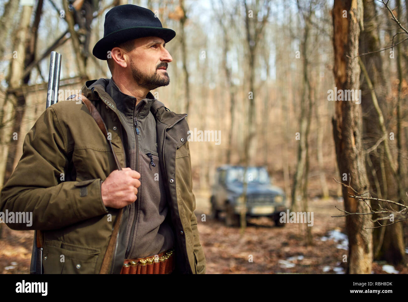 Gamekeeper gun hi-res stock photography and images - Alamy