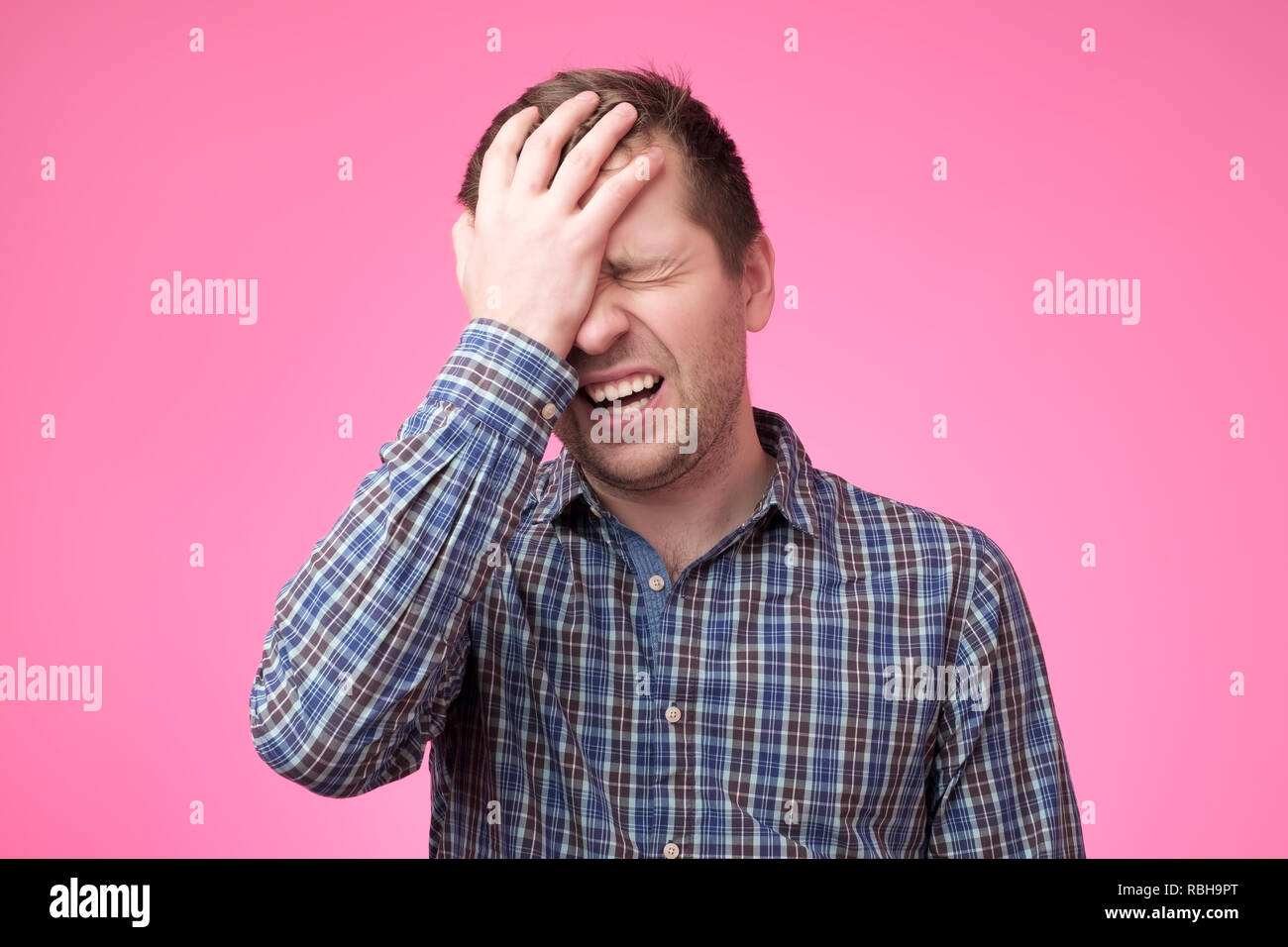 Caucasian man showing how much his head hurts, experiencing pain ...