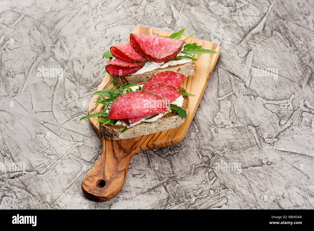 Lunch table hi-res stock photography and images - Alamy