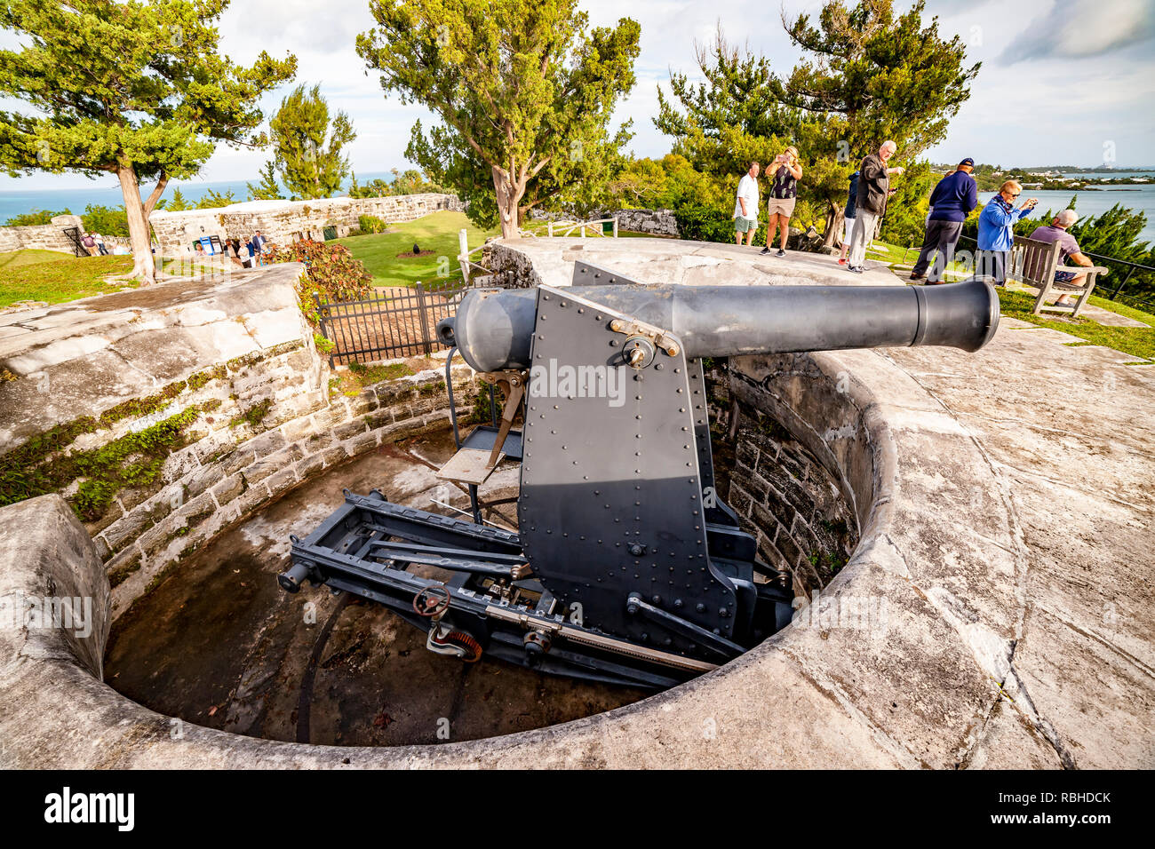 Fort Scaur gun enplacement Hamilton, Burmuda Stock Photo - Alamy