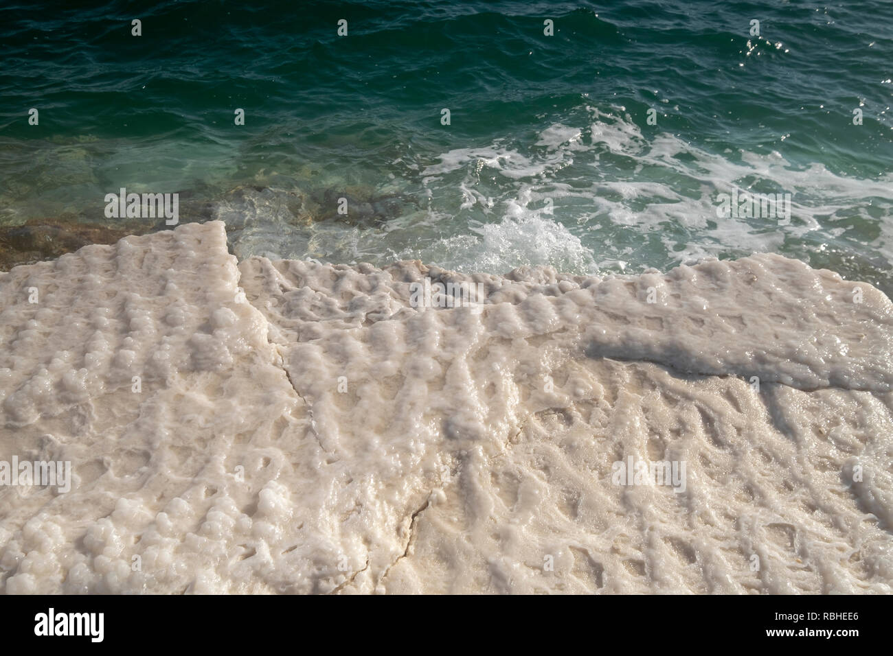 Jordan dead sea salt rocks hi-res stock photography and images - Alamy