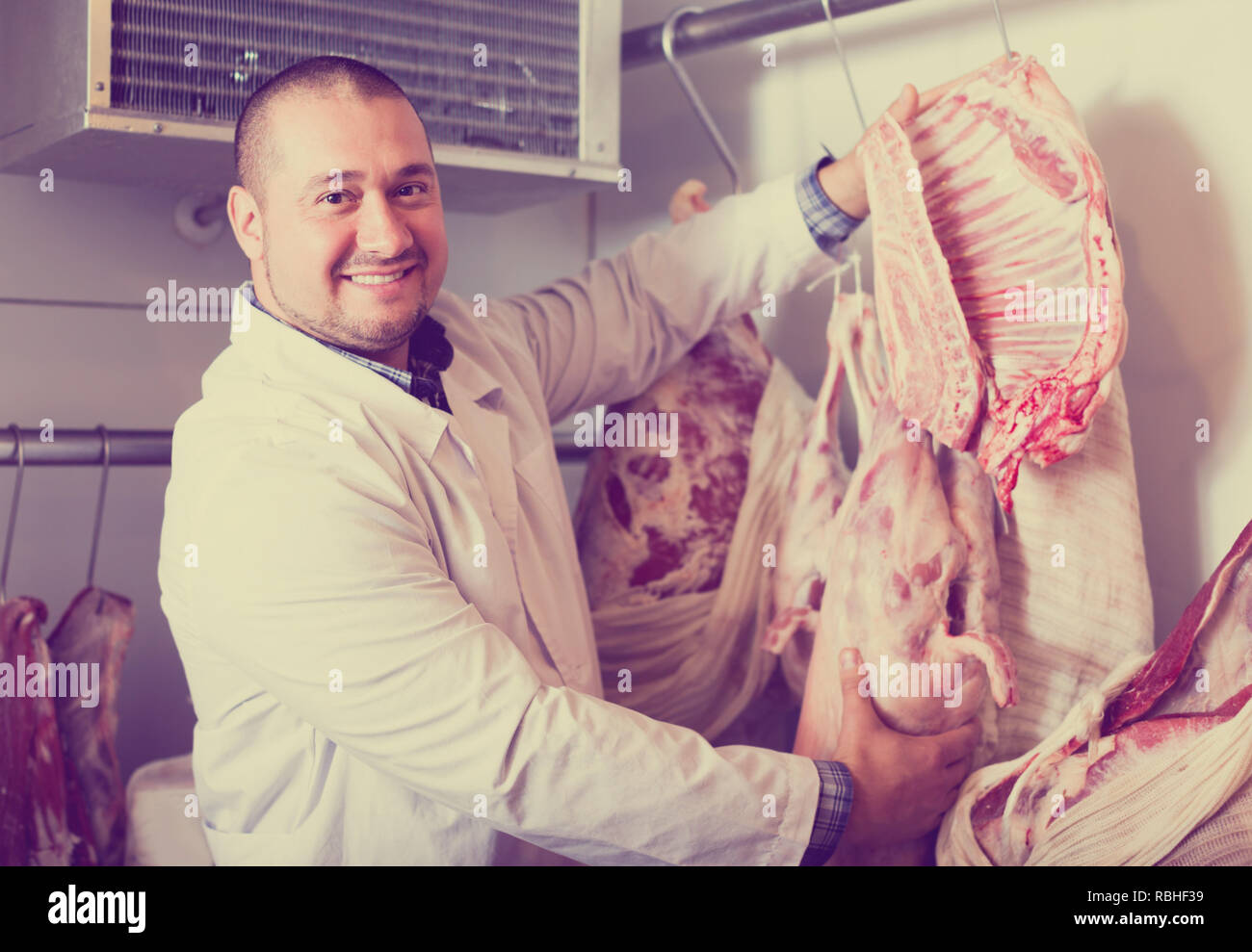 Kosher butchery hi-res stock photography and images - Alamy