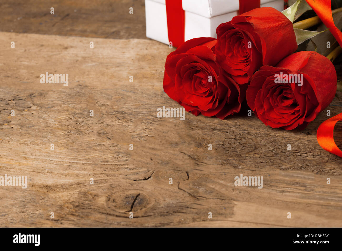 Heart floral design on hi-res stock photography and images - Alamy