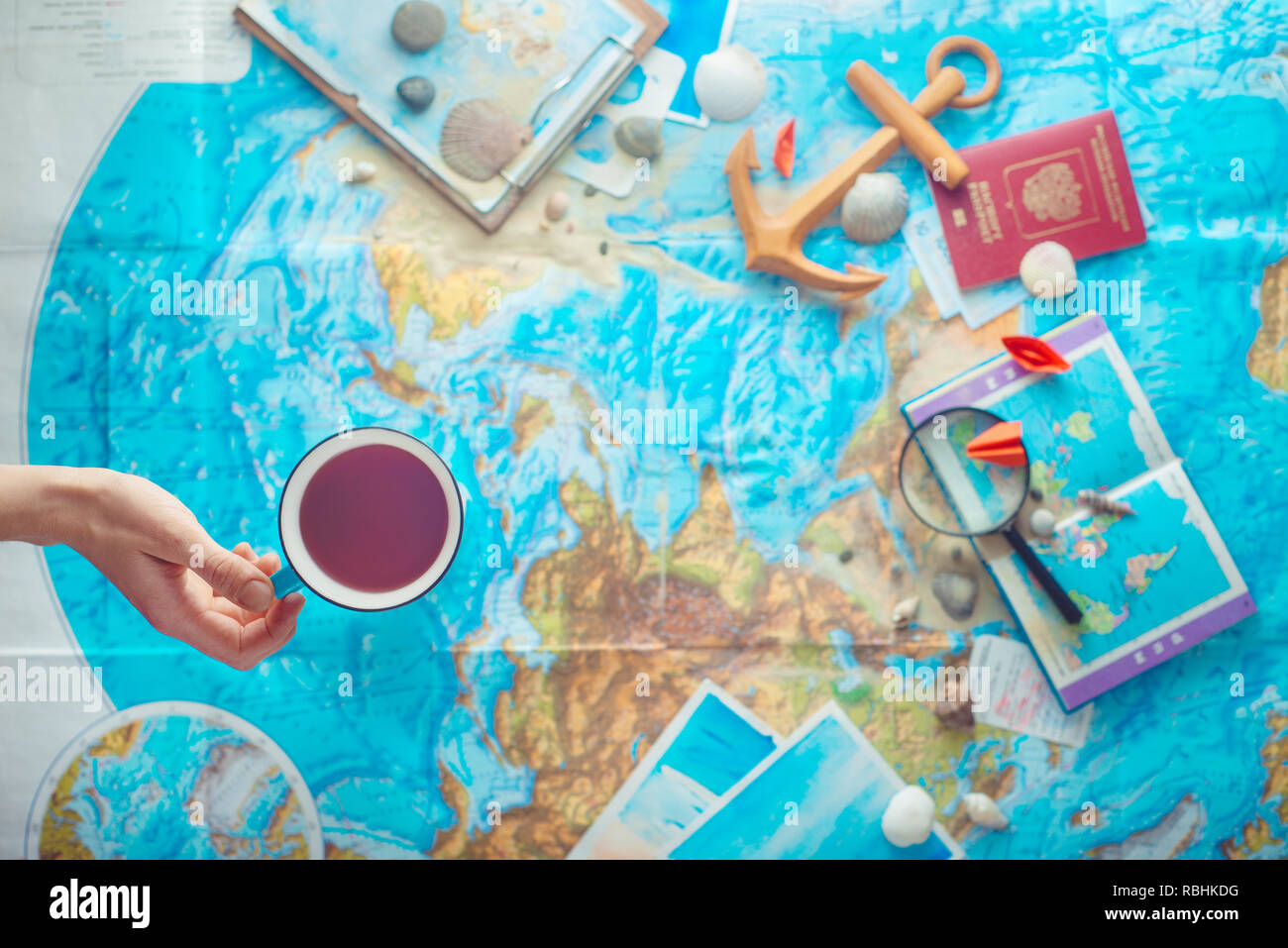 Map of a sea route hi-res stock photography and images - Alamy