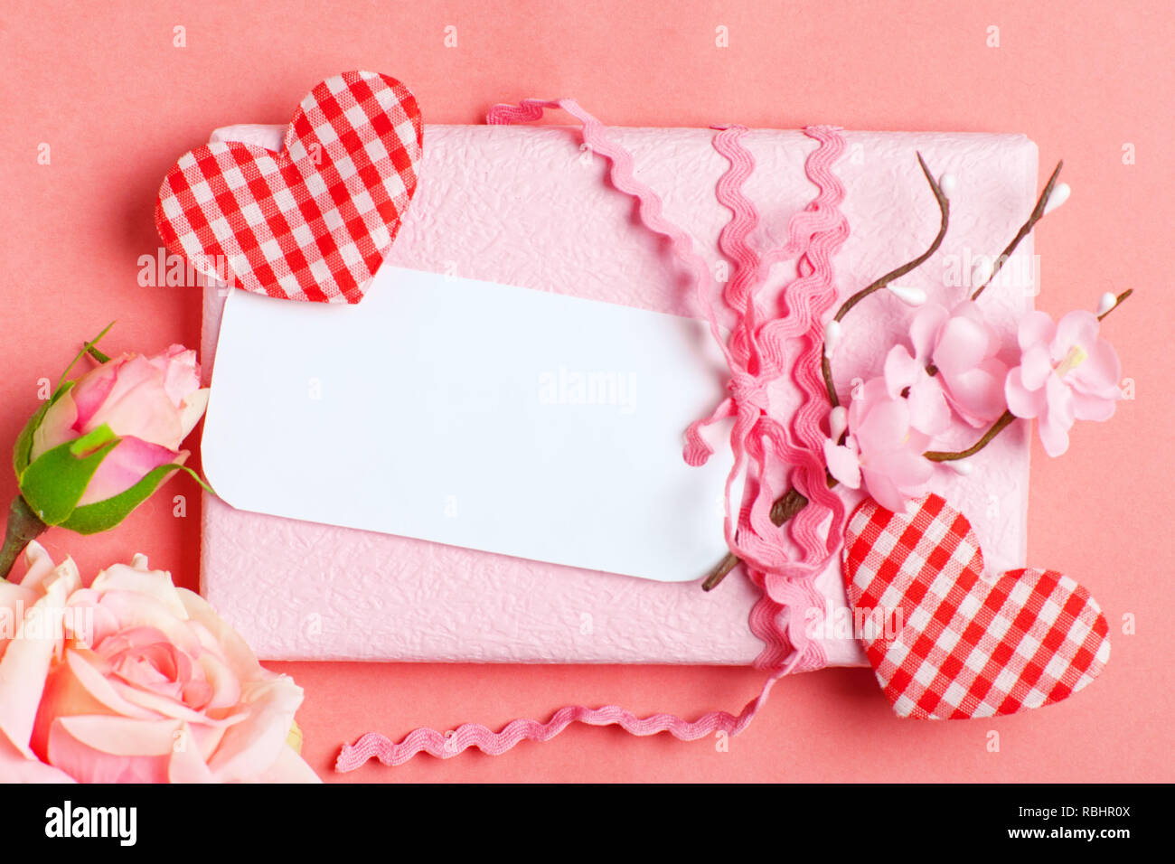 Greeting card on coral background. Selective focus. Valentines day ...