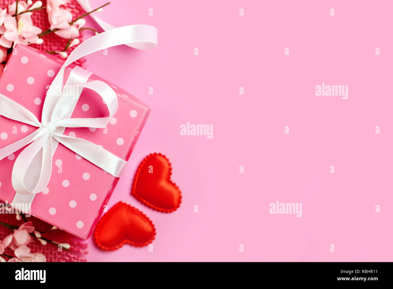 Greeting card on pink background. Selective focus. Valentines day ...