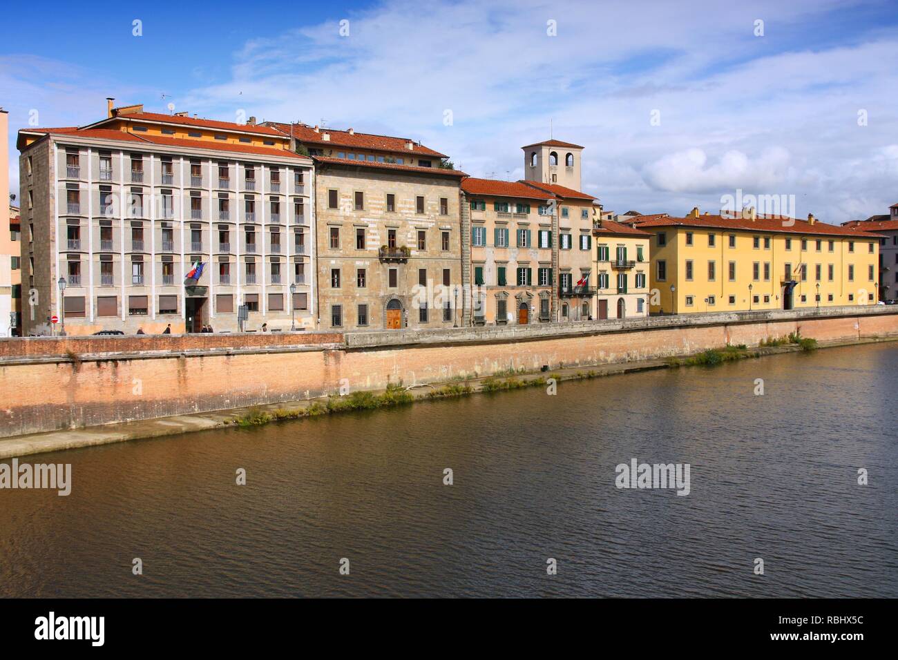 Tuscany arno river hi-res stock photography and images - Alamy