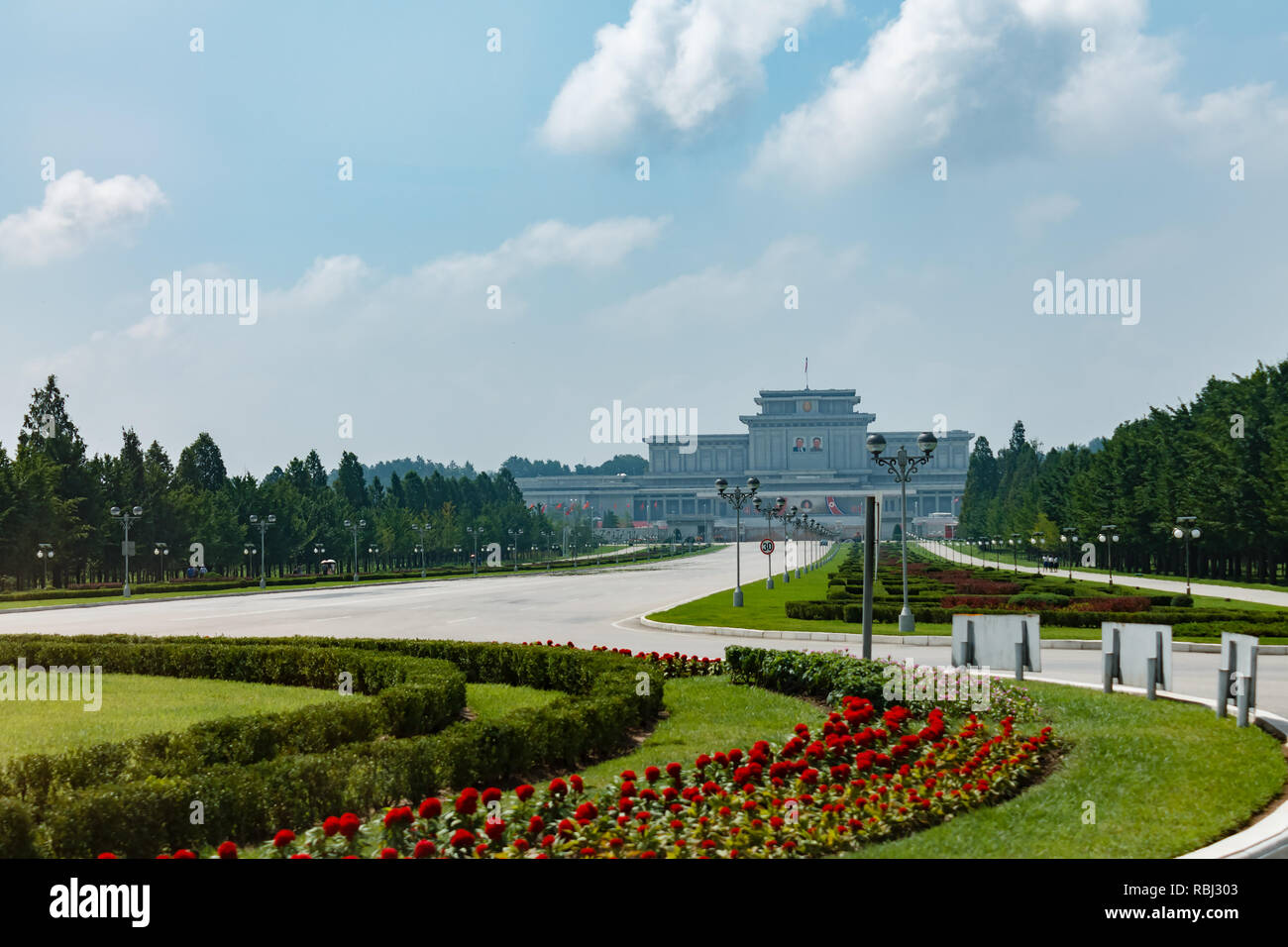 Kumsusan Palace of the Sun in Pyongyang Stock Photo - Alamy