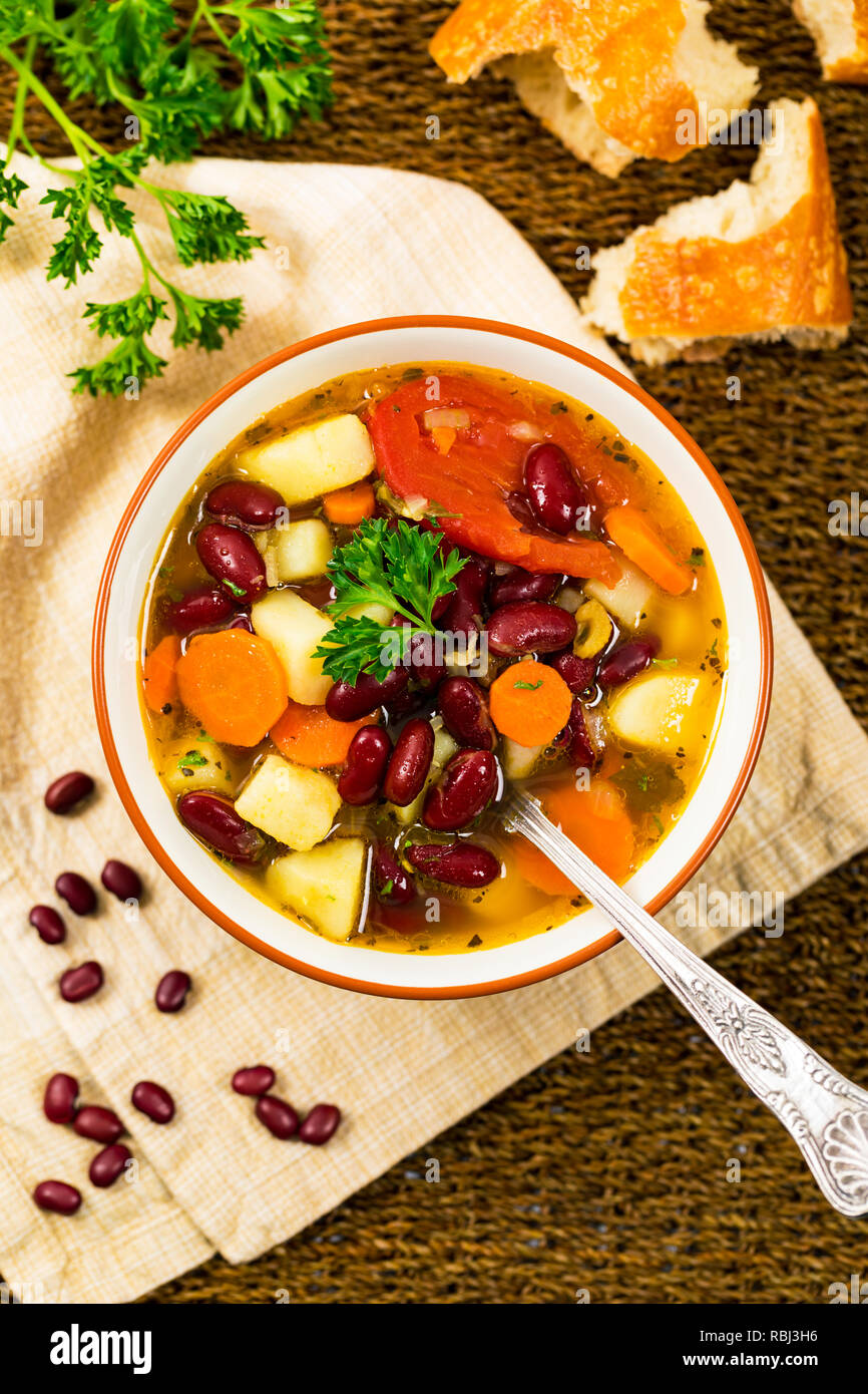 Kidney Bean Vegetable Soup Stock Photo - Alamy