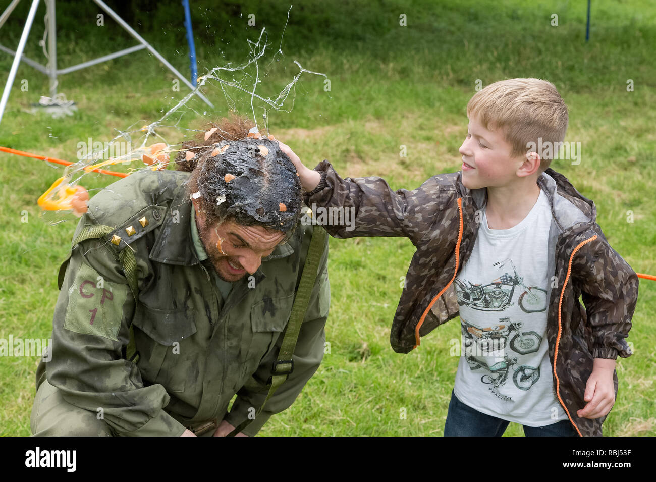 Joel Hicks Acting As Human Target At The World Egg Throwing ...