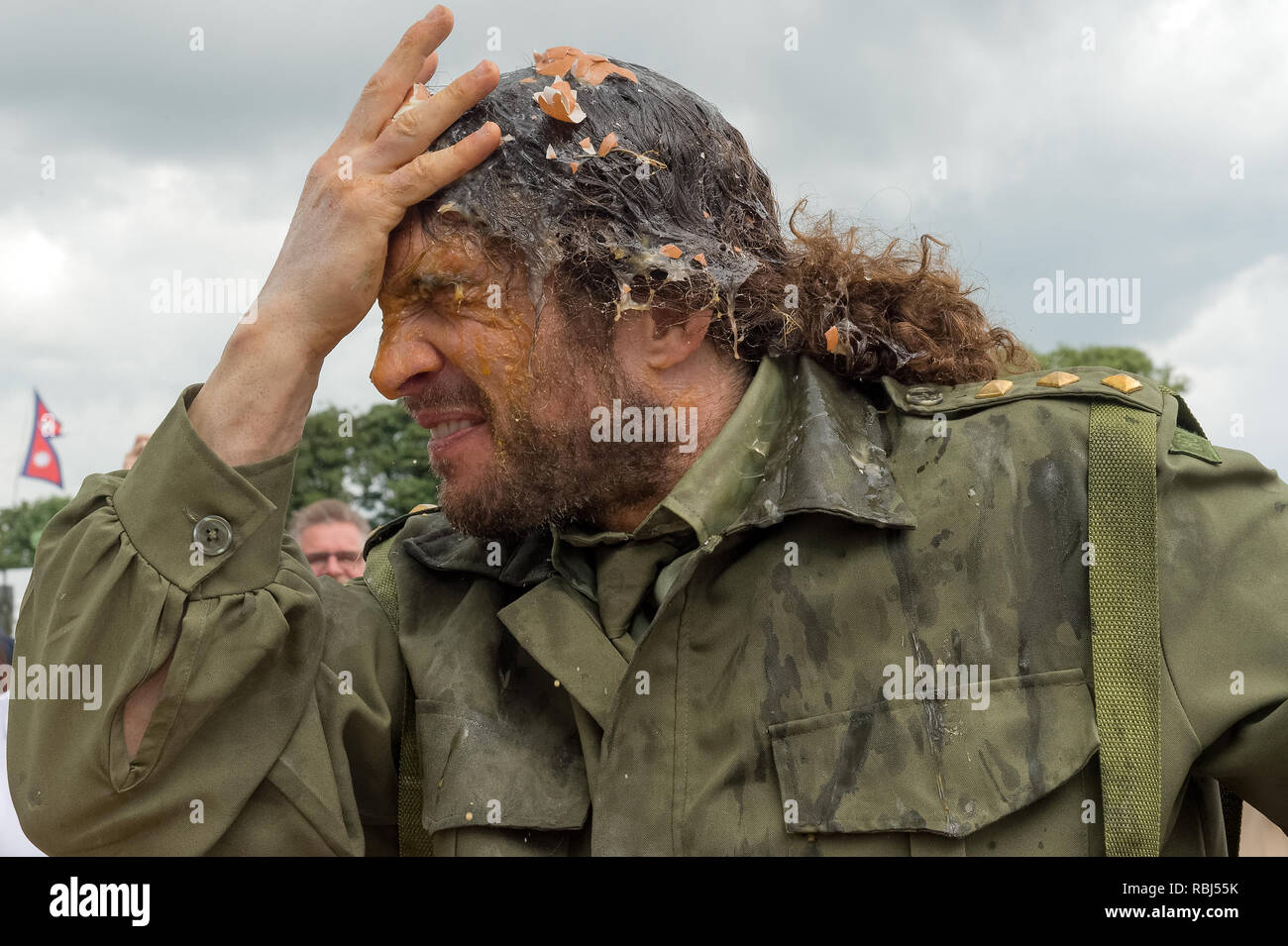 World egg throwing championships hi-res stock photography and images ...