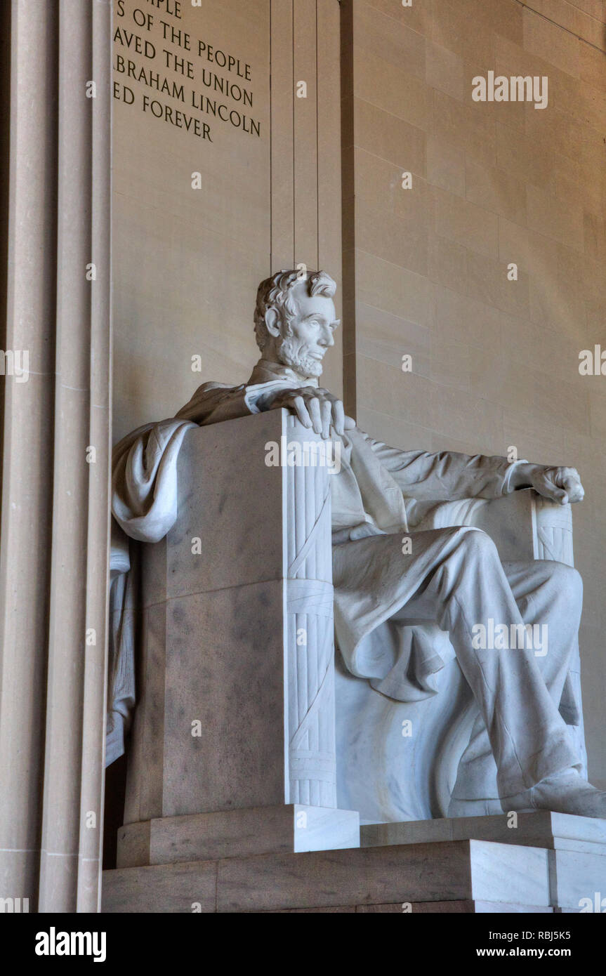 Side view of lincoln memorial hi-res stock photography and images - Alamy