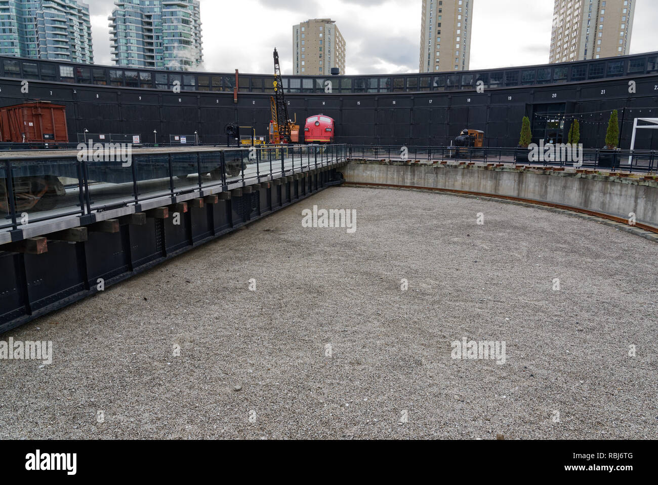 Railway turntable hi-res stock photography and images - Alamy