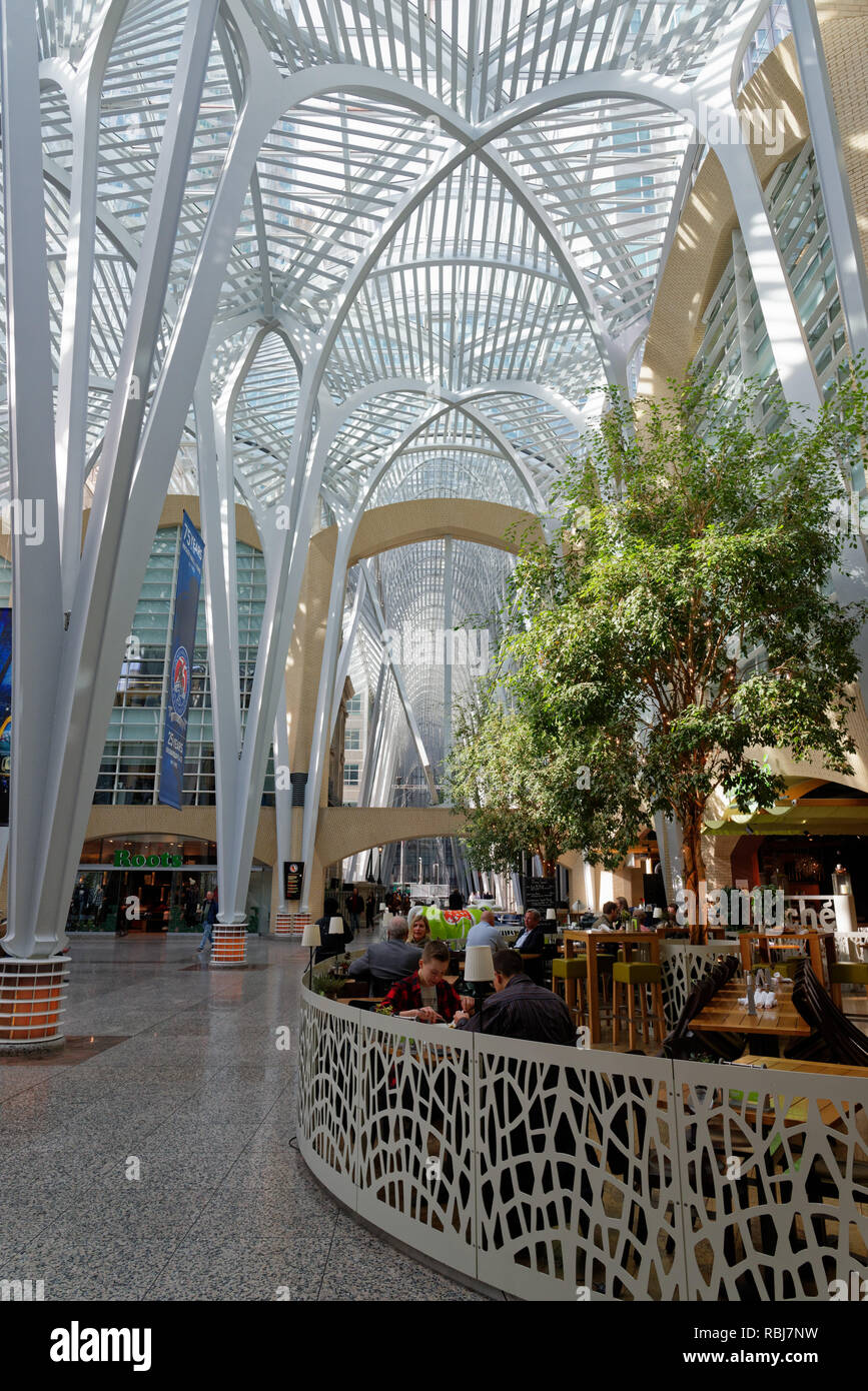 Brookfield mall hi-res stock photography and images - Alamy