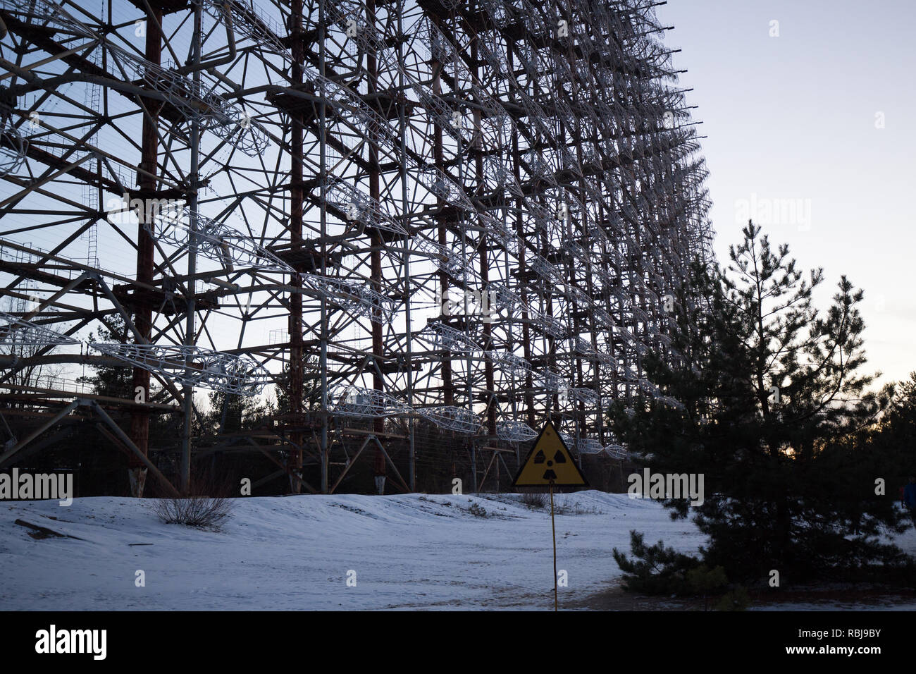 Duga radar hi-res stock photography and images - Alamy