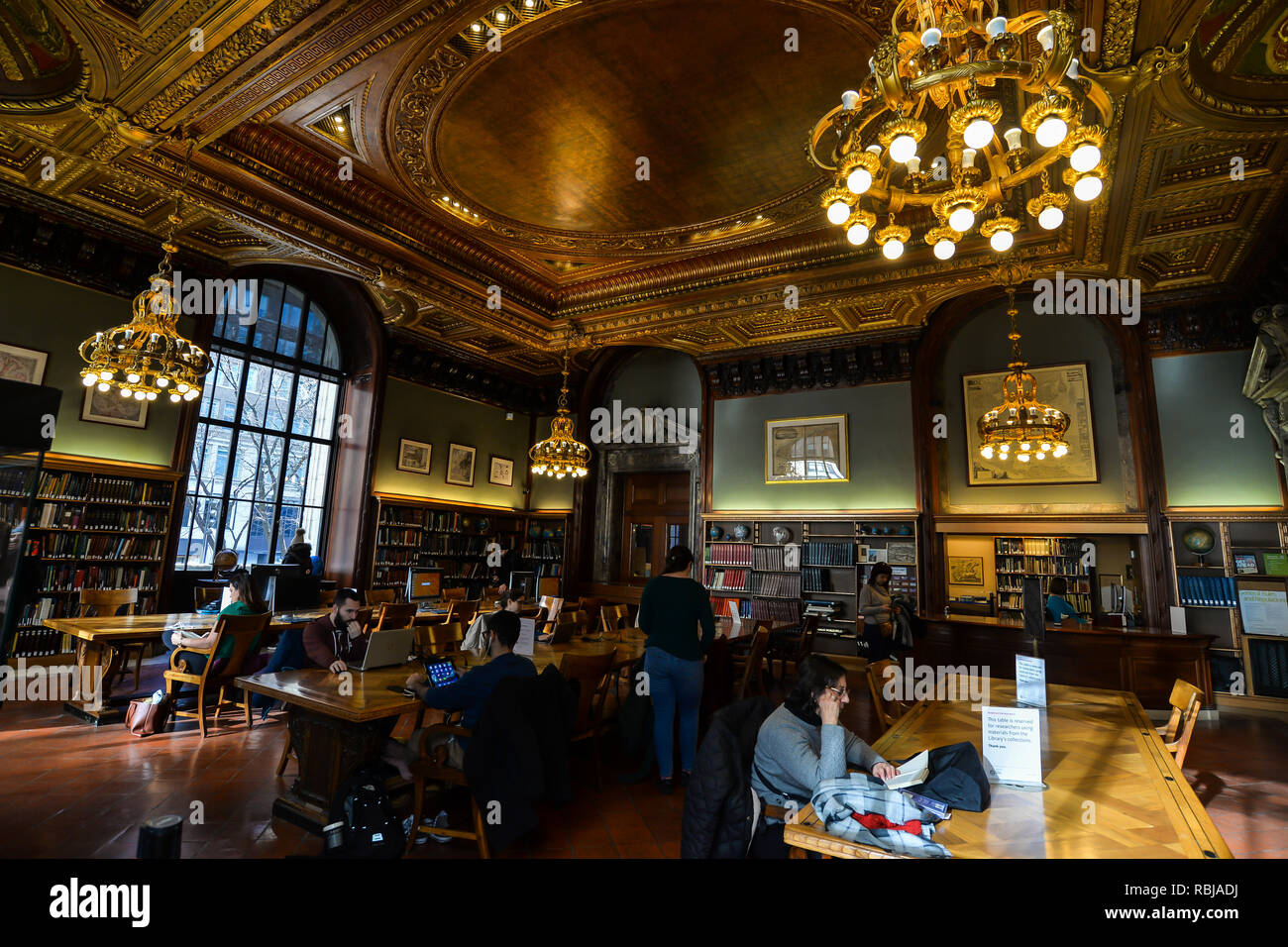 The iconic library in New York - USA Stock Photo - Alamy