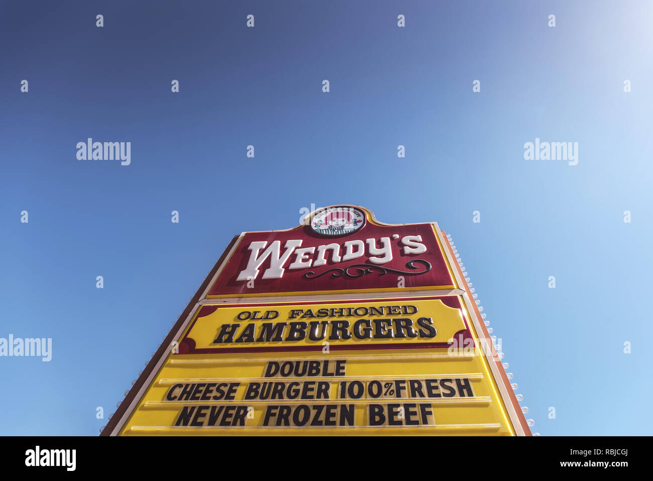 Wendys restaurant old hi-res stock photography and images - Alamy