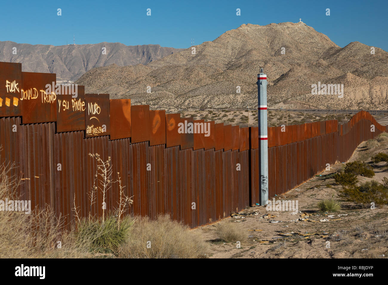 The USA Mexico border fence near El Paso and Ciudad Juarez. Mountains ...