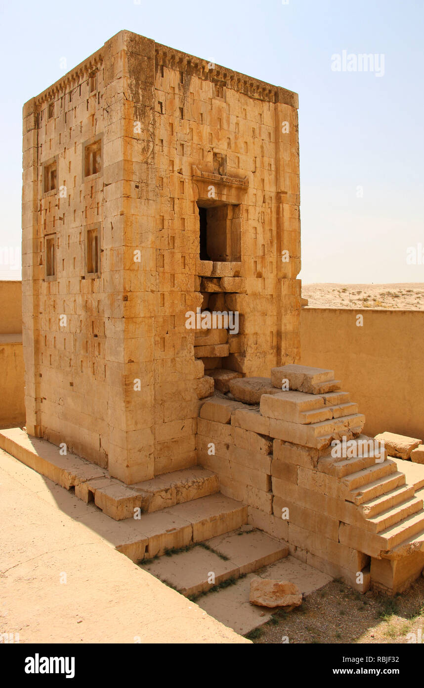 Historical monument Cube of Zoroaster from necropolis Naqsh-e Rustam in ...