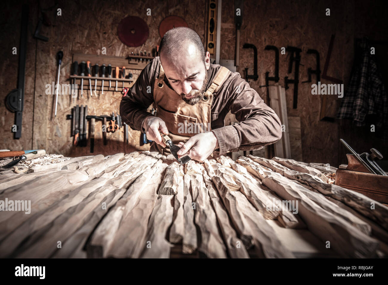 Carpenter wood carving hi-res stock photography and images - Alamy