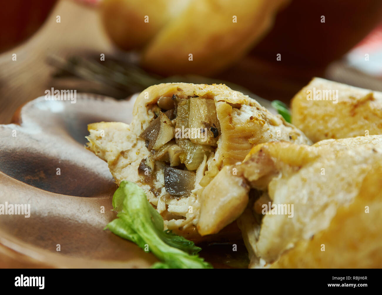 Kruchenyky, meat rolls with a veggie filling, Ukrainian cuisine ...